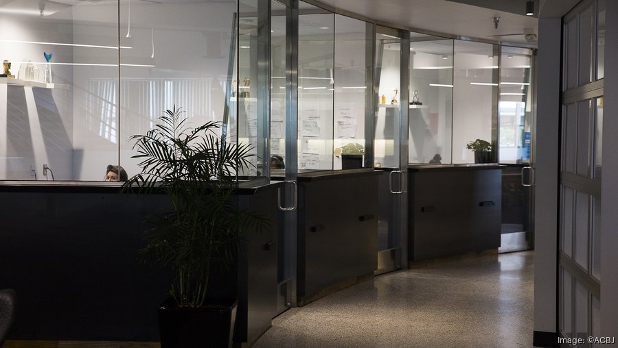 Take a look at VML's unique HQ inside a working airport [PHOTOS ...