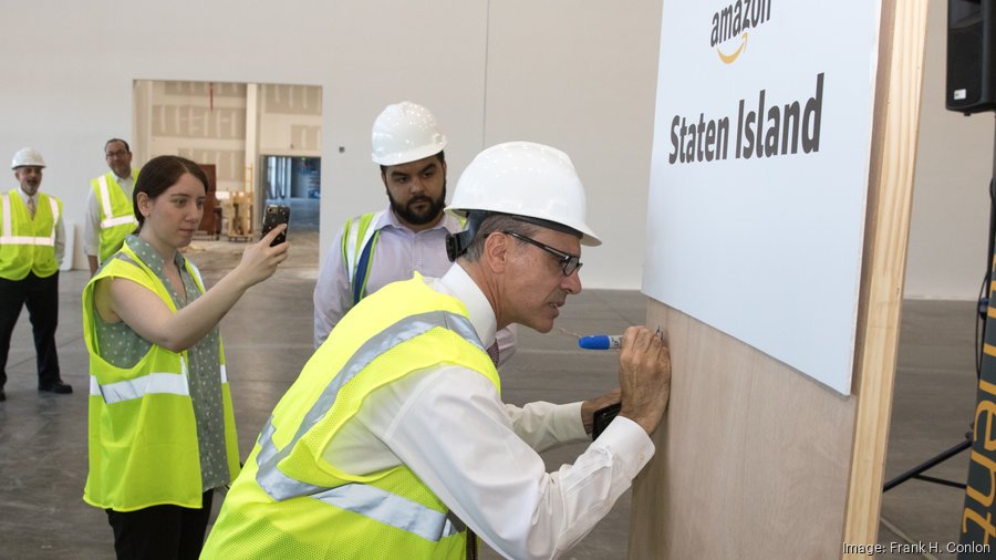 Union files complaint against Amazon at New York warehouse - New York ...