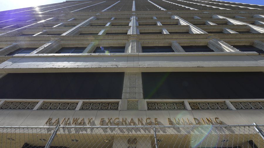 Developer says he has rights to buy downtown St. Louis' Railway ...