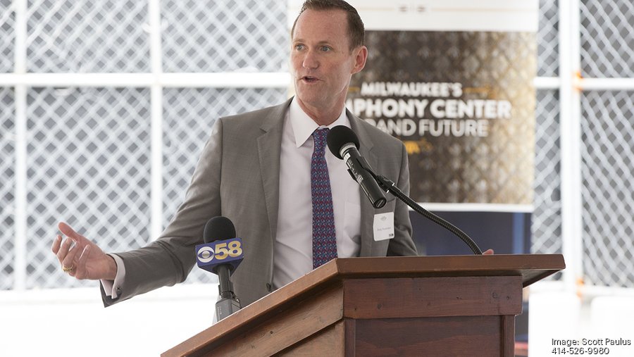Milwaukee philanthropist Andy Nunemaker puts his home, the Vogel ...