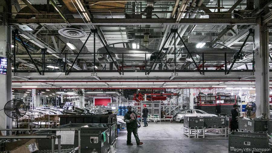 Elon Musk: Tesla will end Model S and X, make Optimus robots - Houston ...