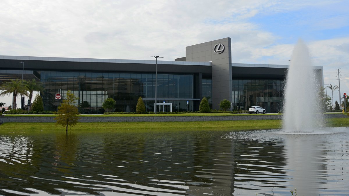 Penske Automotive buys Orlando, Winter Park Lexus dealerships - Orlando ...