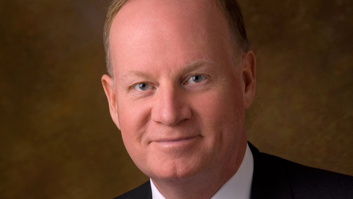 From part-time teller to CEO, Larry Tobin reflects on his career with ...