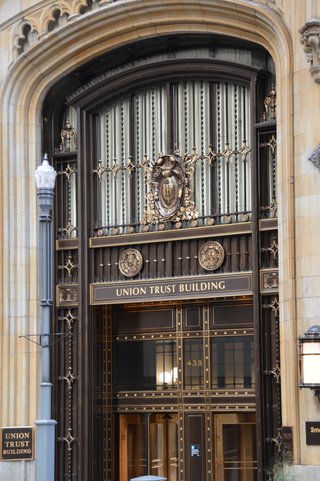 Union Trust Building restoration earns American Architecture Award ...