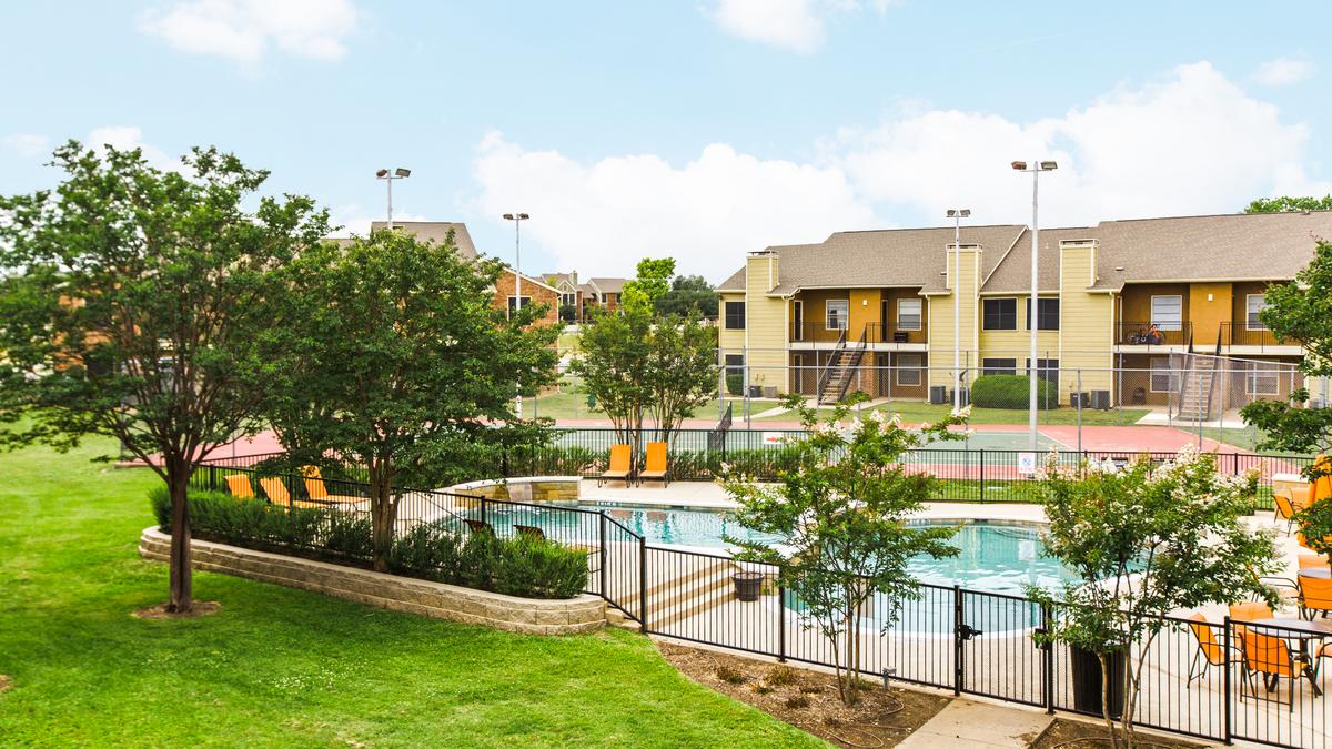Transwestern sells 12 North Texas apartment properties in deals valued ...
