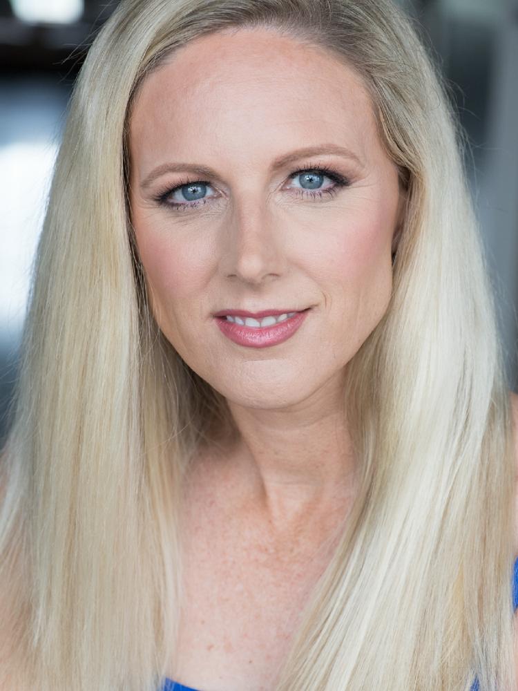 Laura Hancock's Instagram, Twitter & Facebook on IDCrawl