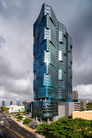 Honolulu boutique to relocate to Anaha tower - Pacific Business News