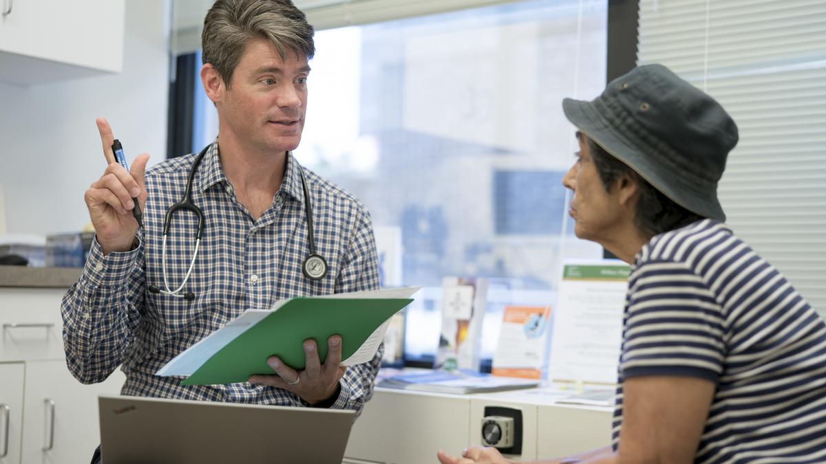 Sniffles? Cancer? Under Medicare plan, payments for office visits would ...