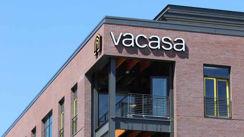 Vacasa buys Hyatt Hotels-backed vacation company Oasis Collections to ...