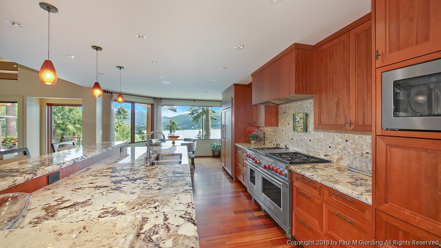 $6.3 million mansion in RockMeadow Farm