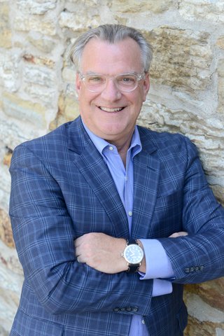 Kelly Doran builds his real estate firm on bold bets - Minneapolis / St ...