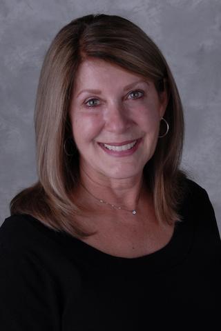 Iris Simpson Bush becomes president of Running USA - Bizwomen