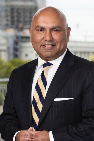 Tony Dias named partner-in-charge of Jones Day law office in Miami ...