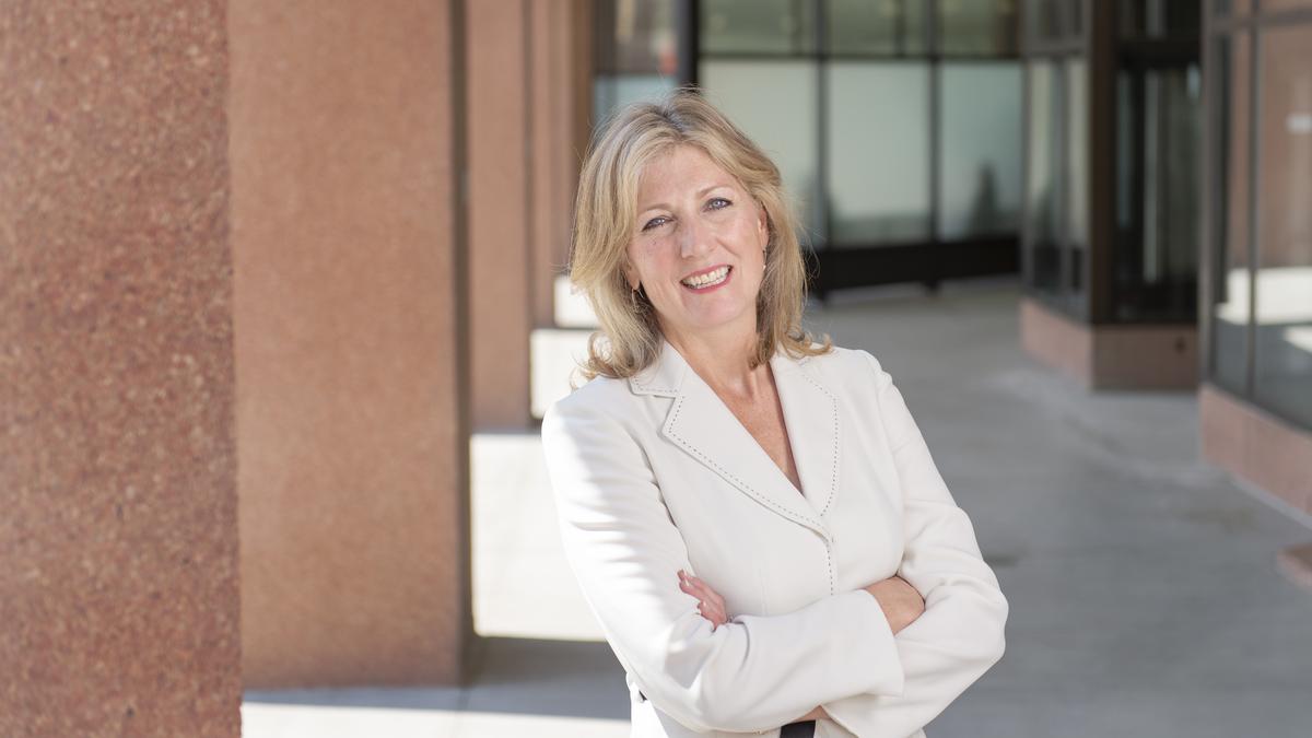 Stacey Hekkert Denver Business Journal 2018 Outstanding Women in ...