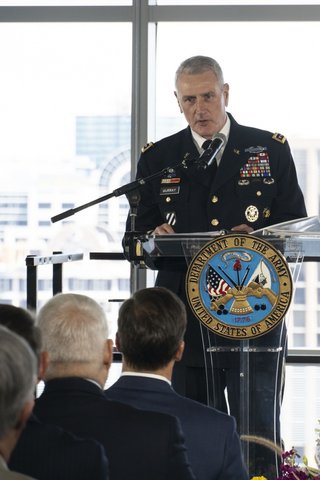 At Futures Command in Austin, Army courts private-sector innovation ...