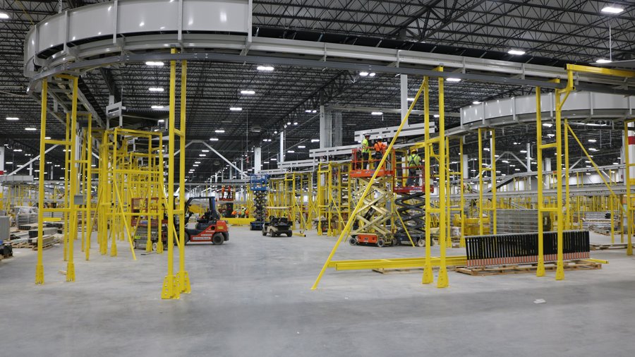 See inside: Amazon facility at 3282 E. Holmes Road in Memphis set to ...