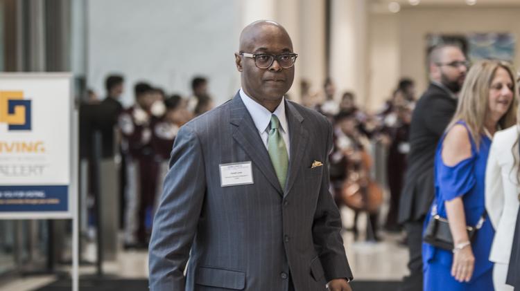 Milwaukee County Sheriff Earnell Lucas joining Fiserv as security exec ...