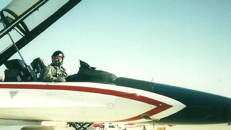 Lockheed Martin (NYSE: LMT) exec in Orlando still serves U.S. Air Force ...