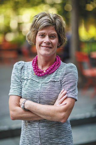 Cincinnati USA Convention and Visitors Bureau renamed Visit Cincy ...