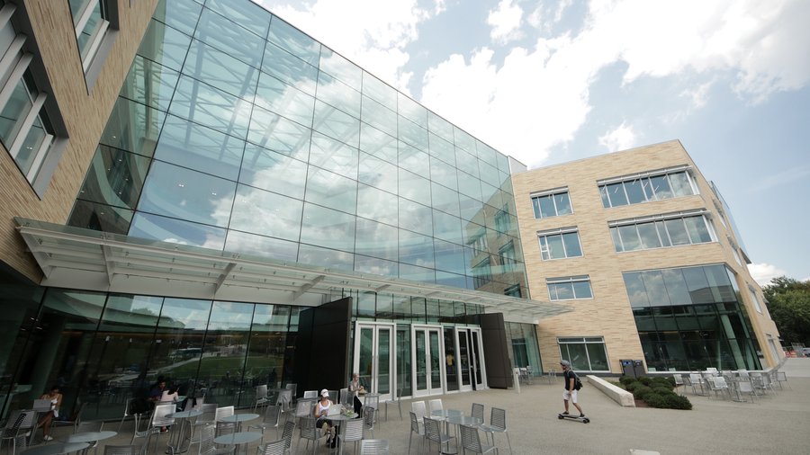 09 14 JW WEB CMU TEPPER SCHOOL BUSINESS QUADRANGLE 05