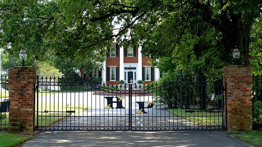 Union Row developers, Big River Partners, purchase Hunt Phelan estate ...