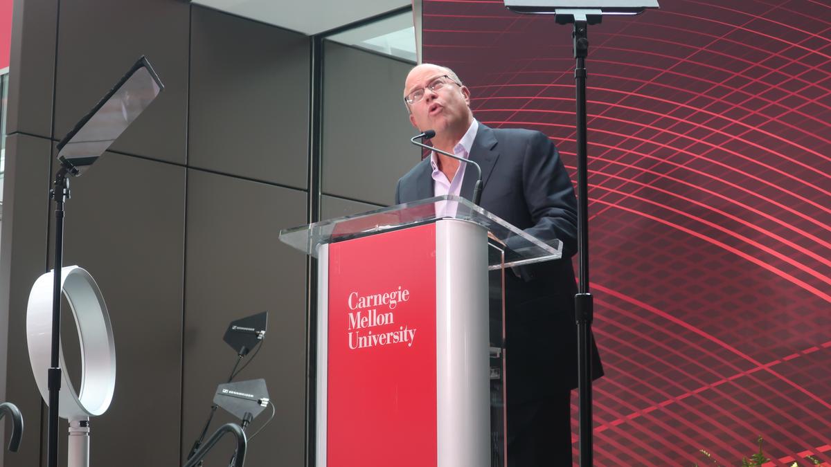 David Tepper visits CMU for grand opening of the Tepper Quad ...