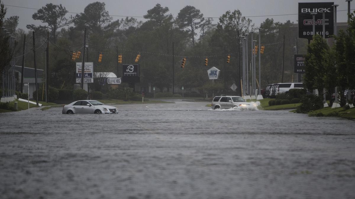 Hurricane Florence causes destruction, floods in NC - Charlotte ...