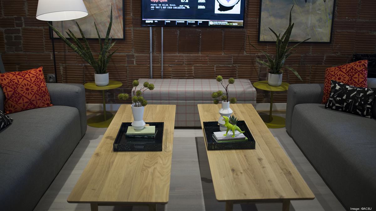 Parlor food hall searches for new tenant after The Hungry Hatch leaves ...