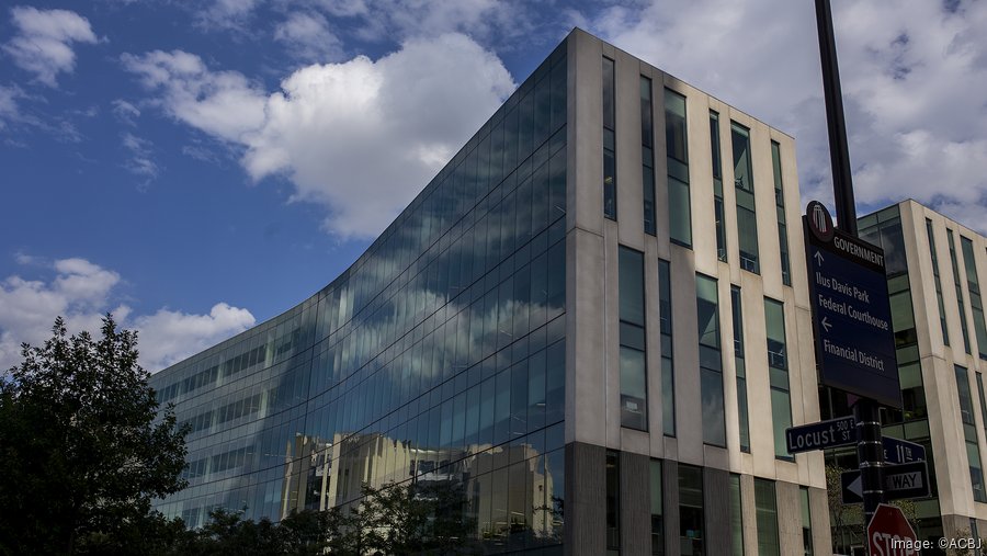 JE Dunn Construction hits 100 by building on foundational principles ...