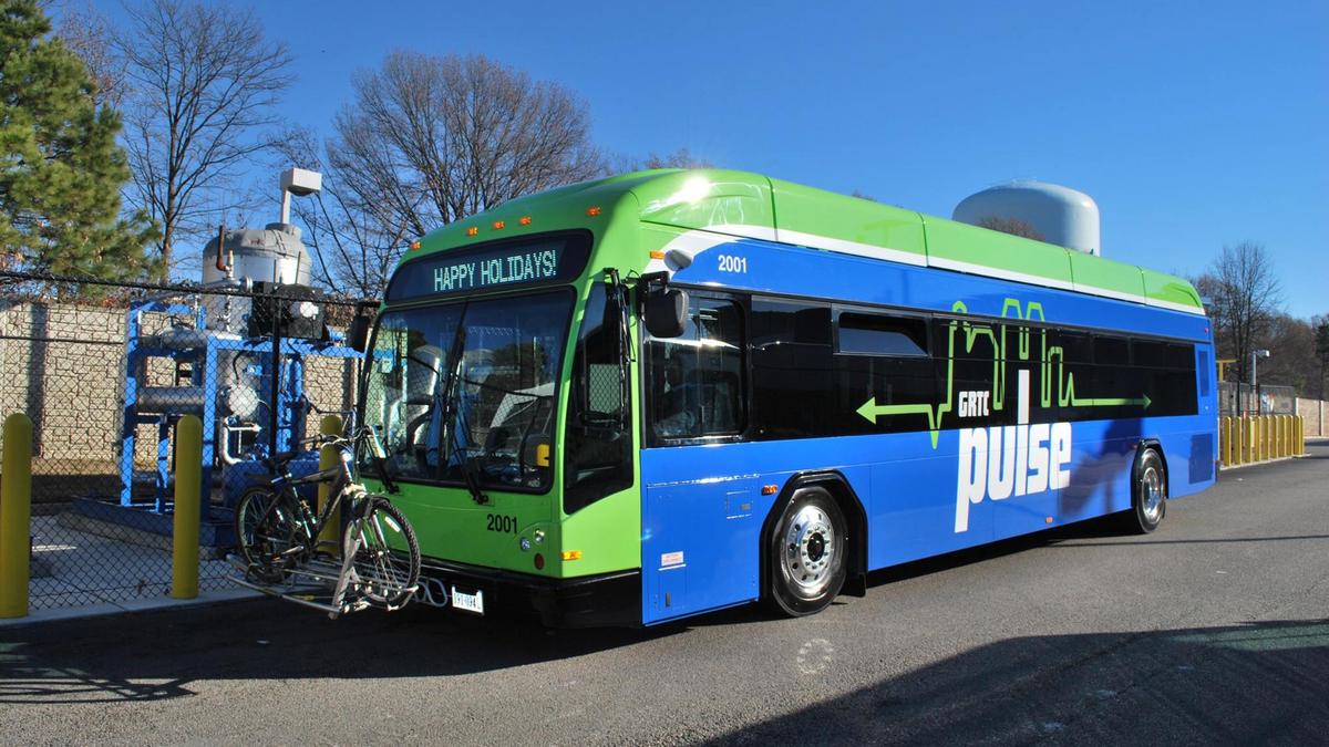 TBARTA's new director a big proponent of bus rapid transit - Tampa Bay ...