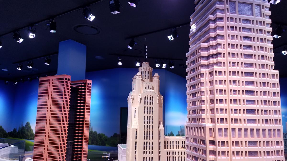 Legoland at Easton features Ohio Stadium, German Village and even ...
