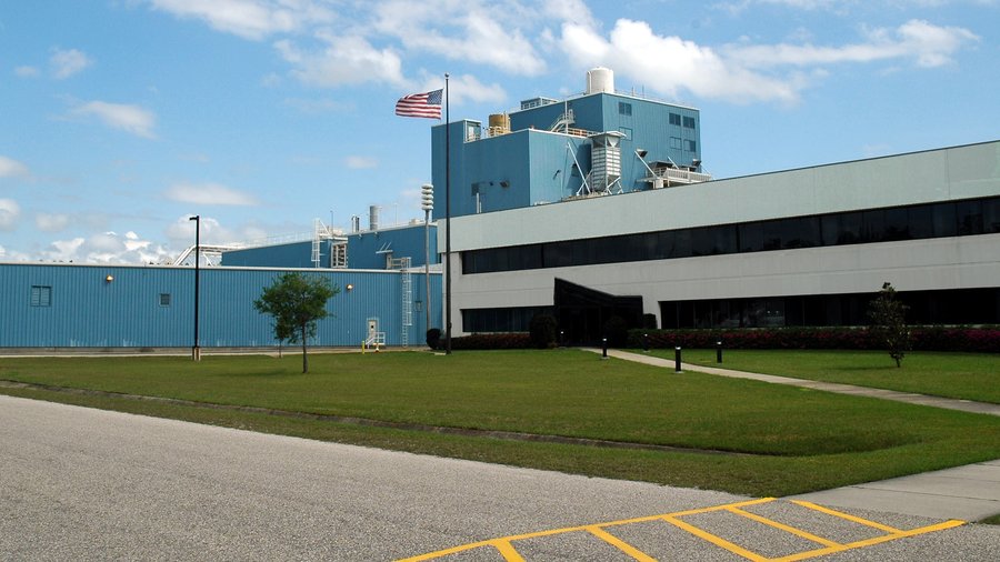 Lenzing temporarily halts lyocell fiber expansion project at facility ...