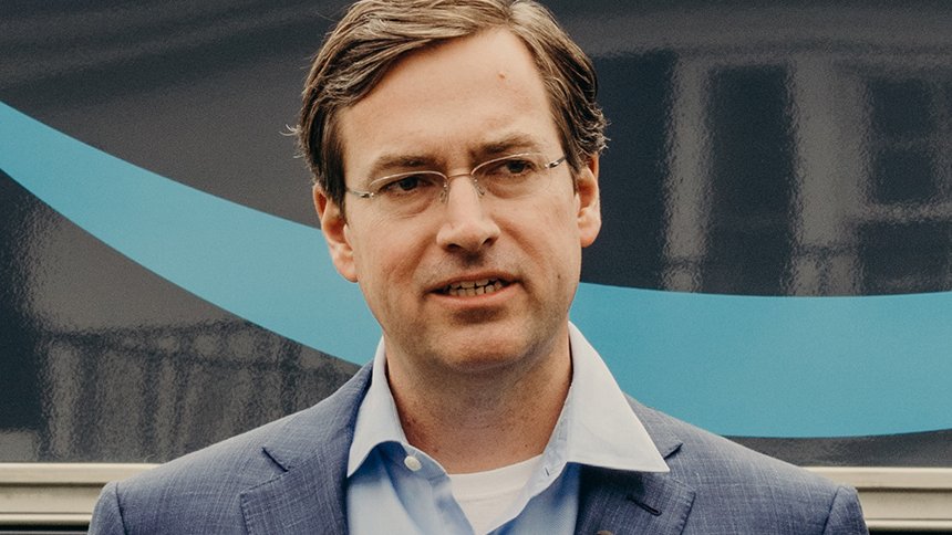 Amazon retail CEO Dave Clark steps down - Puget Sound Business Journal