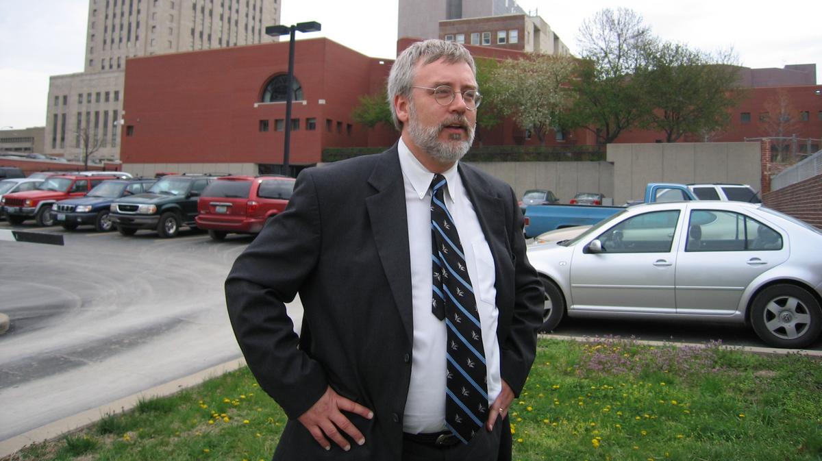 Opinion: KCBJ reporter Rob Roberts lives standards to aspire to ...