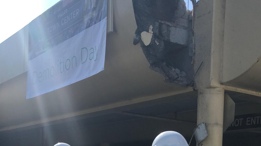Sand Hill starts demolishing Vallco Mall near Apple Park while mulling ...