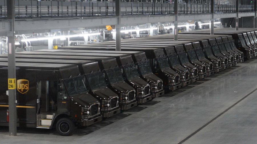 Behind-the-scenes look at UPS' new 1.2M square foot Atlanta Regional ...