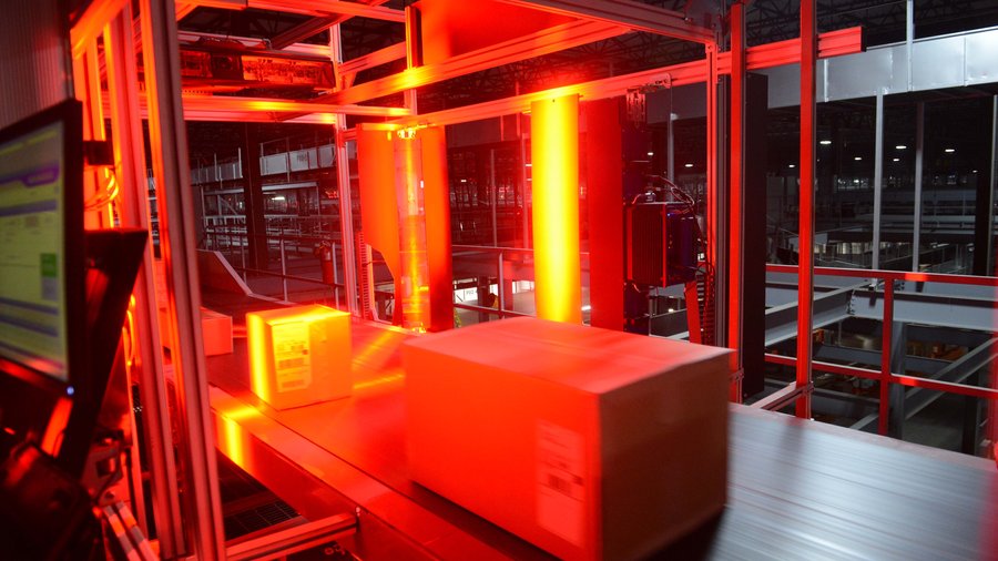 Behind-the-scenes look at UPS' new 1.2M square foot Atlanta Regional ...