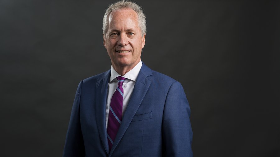 Mayor Greg Fischer presents a $1.3 billion budget proposal to the Metro ...