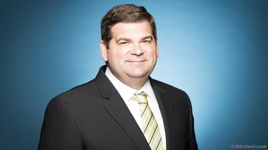 American Airlines names Ron DeFeo as newest senior vice president ...