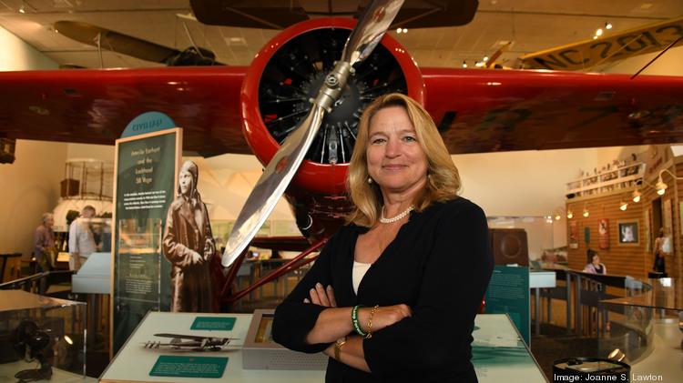 Meet Ellen Stofan, the National Air and Space Museum's first female ...