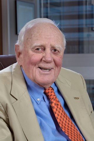 Apache Corp. founder Raymond Plank dies at age 96 - Houston Business ...