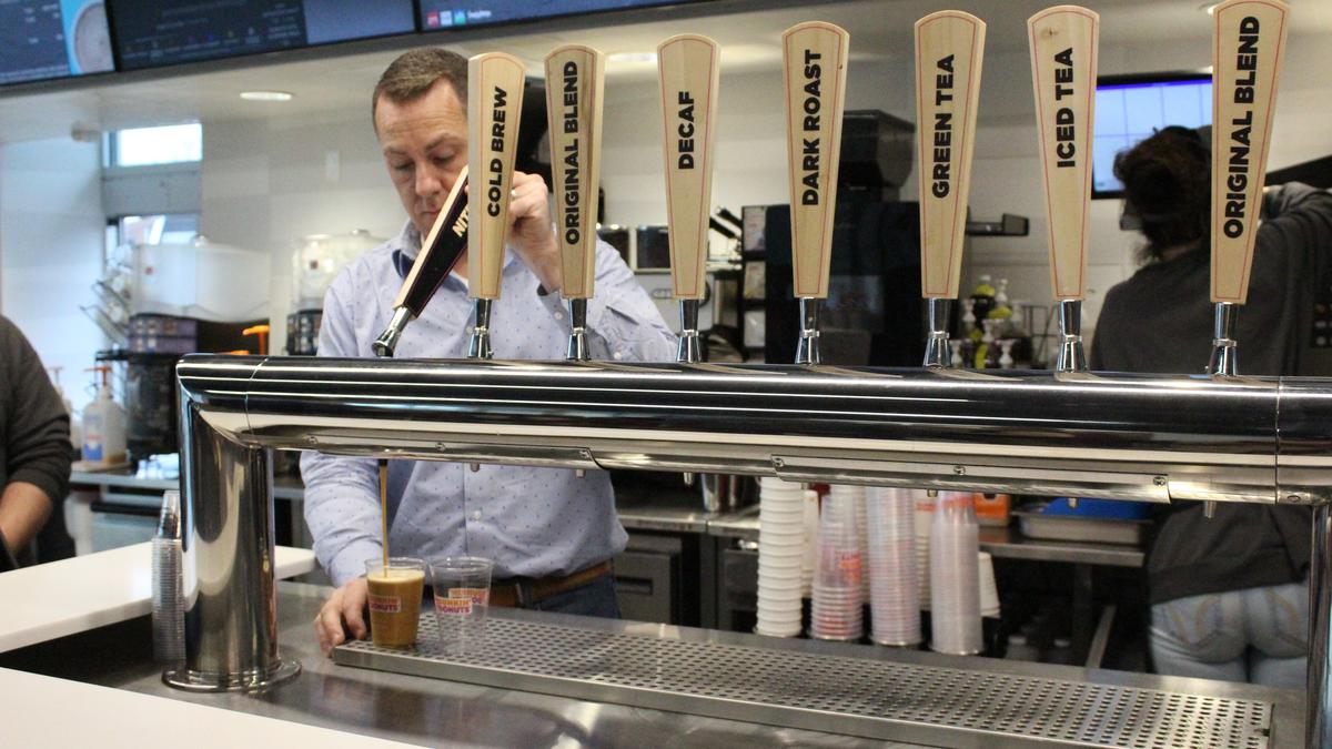 Dunkin' pivots to espresso, high-tech ordering after dropping 'Donuts ...
