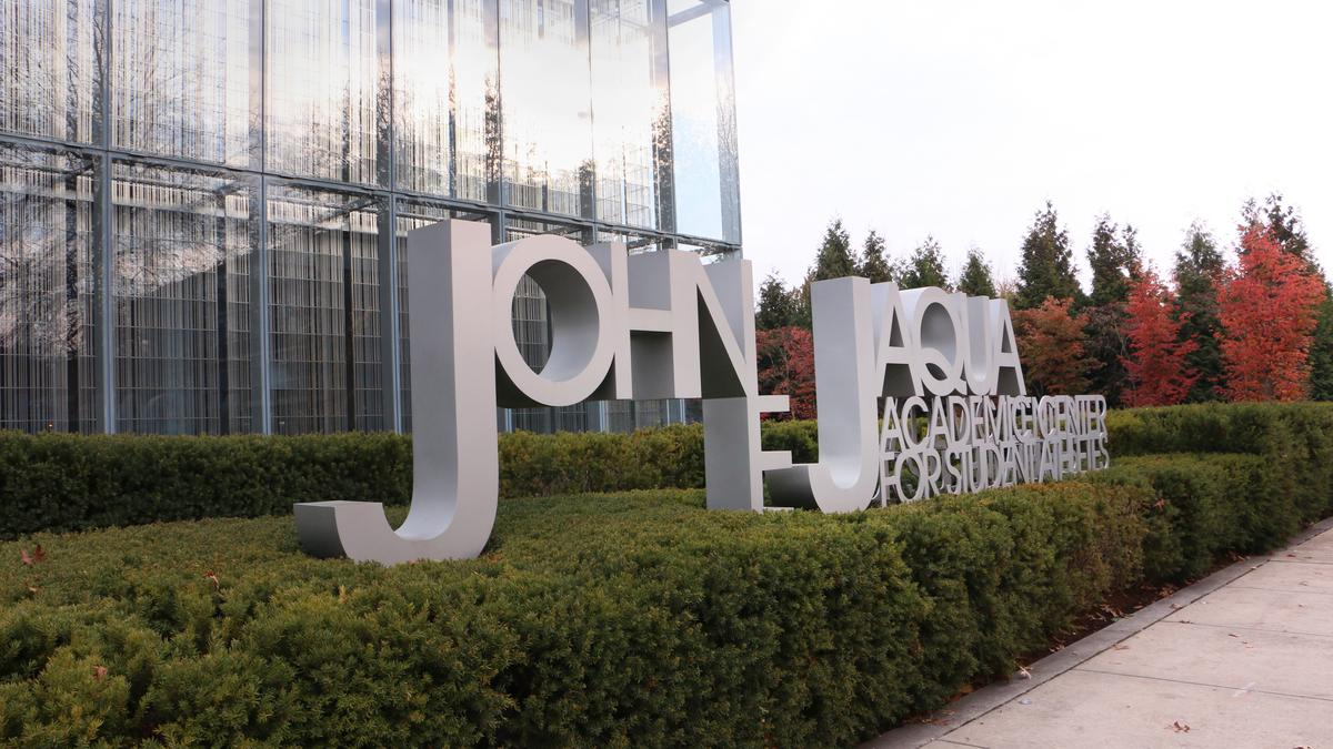 A driving tour of Phil Knight's Eugene philanthropy - Portland Business ...