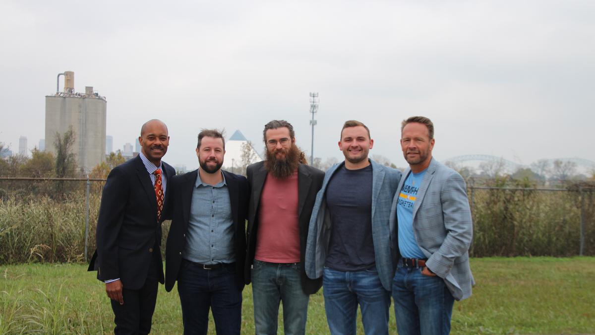 Varsity president Bill Seely, son Hopper Seely, found Grind City ...