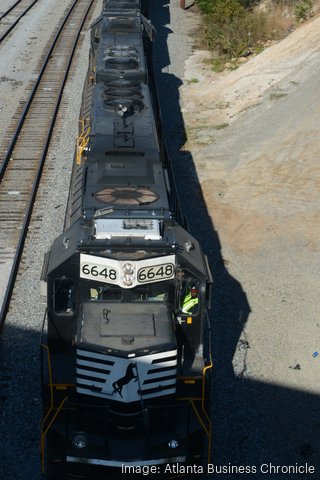 Union Pacific strikes deal with largest railroad workers' union ...