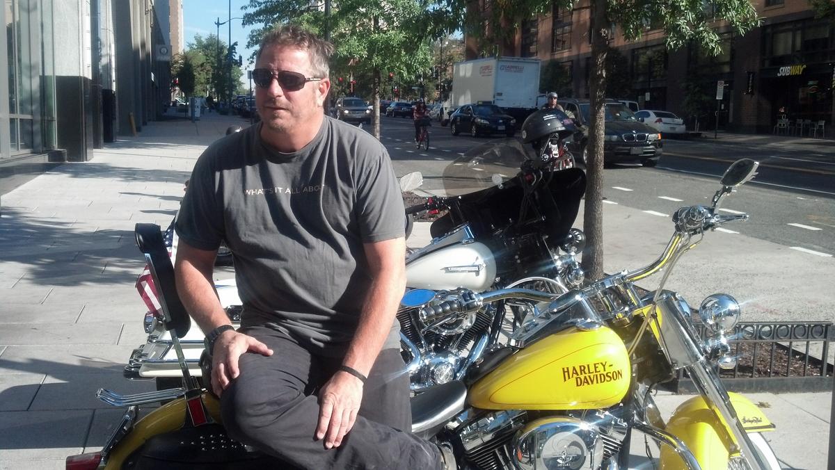 Motorcycle-riding chefs roll out to the country to meet area farmers ...