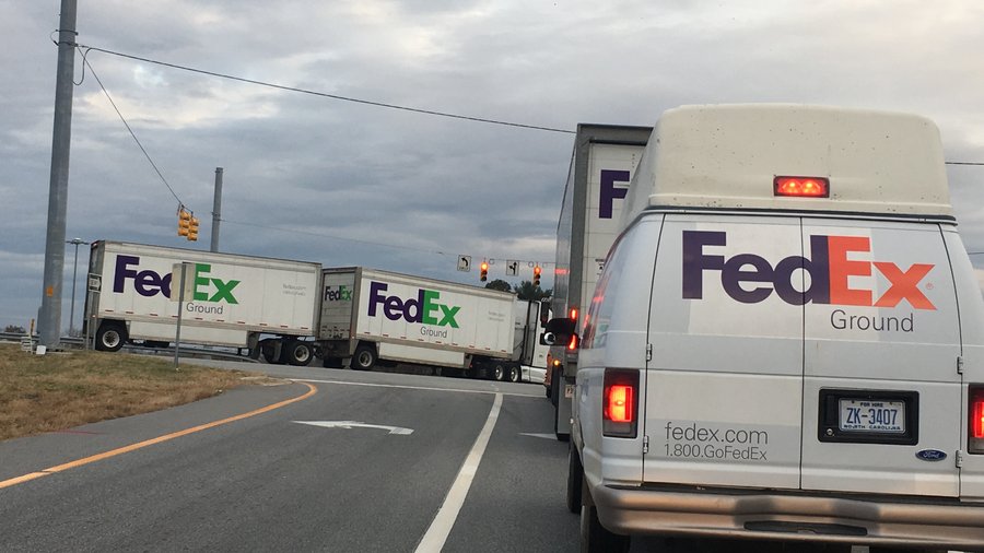 Fedex Ground Semi Truck