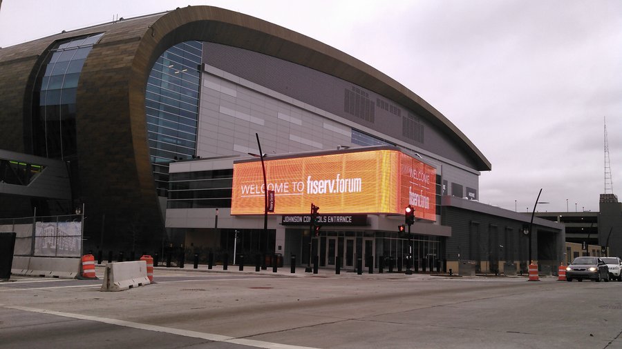 Fiserv Forum entrance to include Johnson Controls 'globe' sign ...