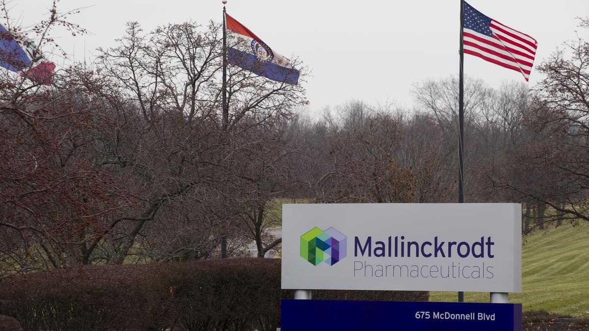 Mallinckrodt company that remains in St. Louis faces big threats - St ...