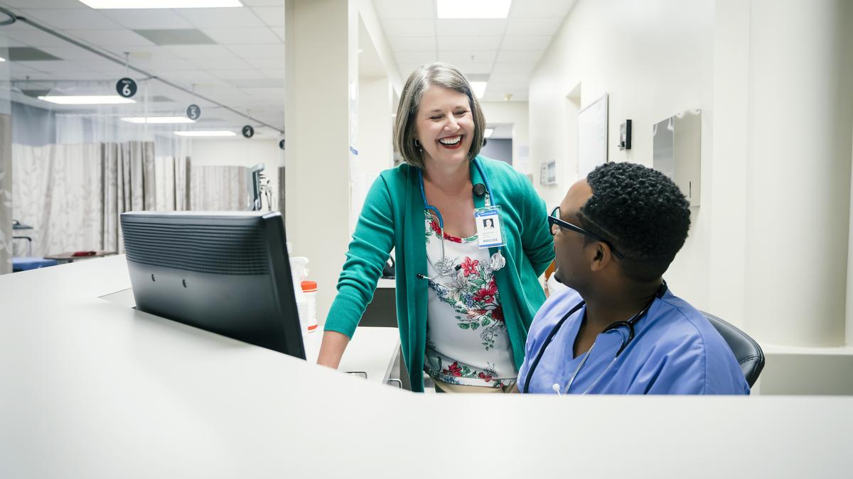 Maryland nurses make 62% less than doctors - Baltimore Business Journal